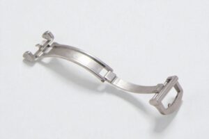 8 Watch Clasp Types Every Watch Wearer Should Know - Hewore