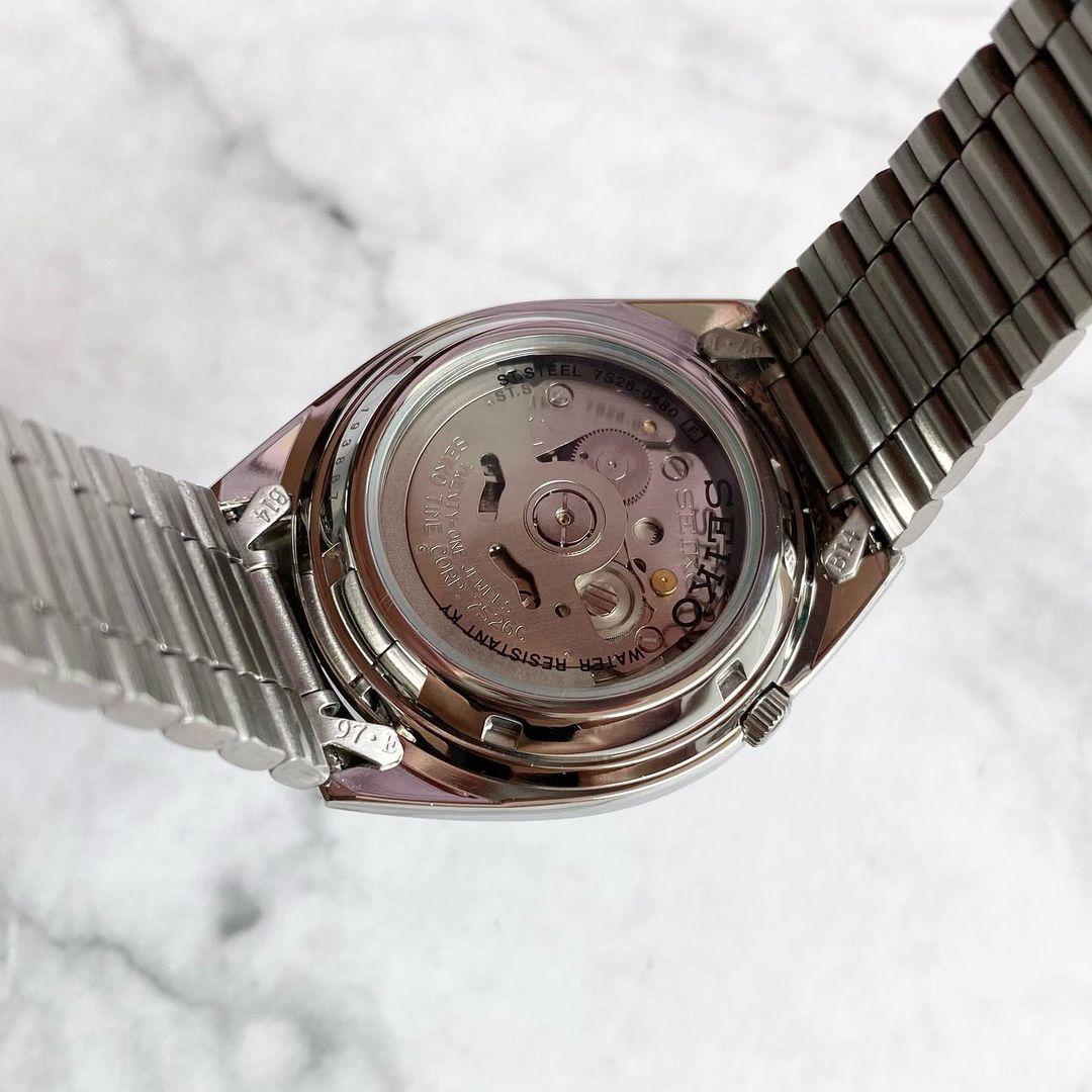 Seiko SNXS77 Watch Review: The Best Value Seiko 5 - Hewore