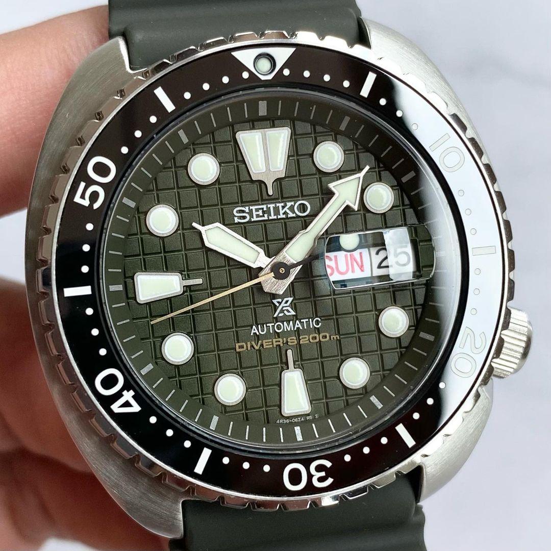 Seiko Prospex ‘King Turtle’ SRPE05 & SRPE03 Review - Hewore